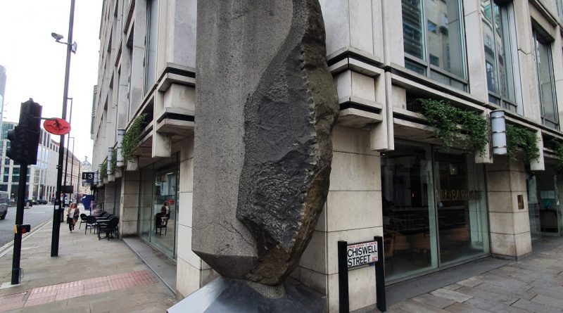 London – City of London – Faceted Column by Stephen Cox – Walking ...